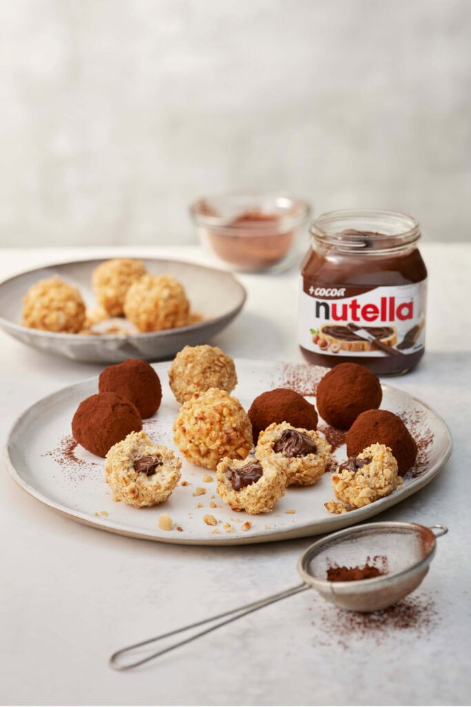 Breakfast Recipes With Nutella - Happy World Chocolate Day!