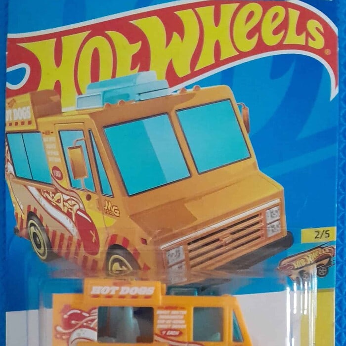 *T-HUNT* Hot Wheels Fast Foodie – Quick Bite - Universo Hot Wheels
