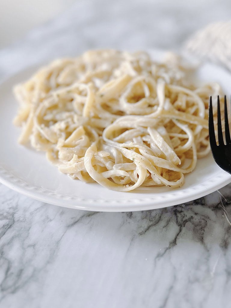 Easy Truffle Pasta Recipe (Ready in 20 Minutes!)