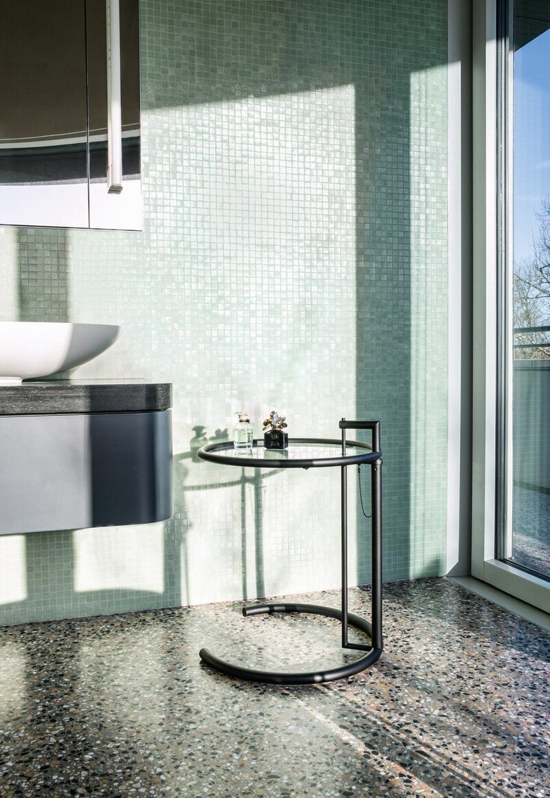 Cigarette Adjustable Table | Black Frame Platinum Replica