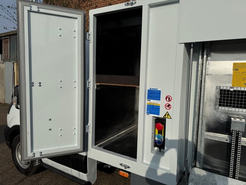 FORD TRANSIT TIPPER WITH BIN LIFT - Tipmaster