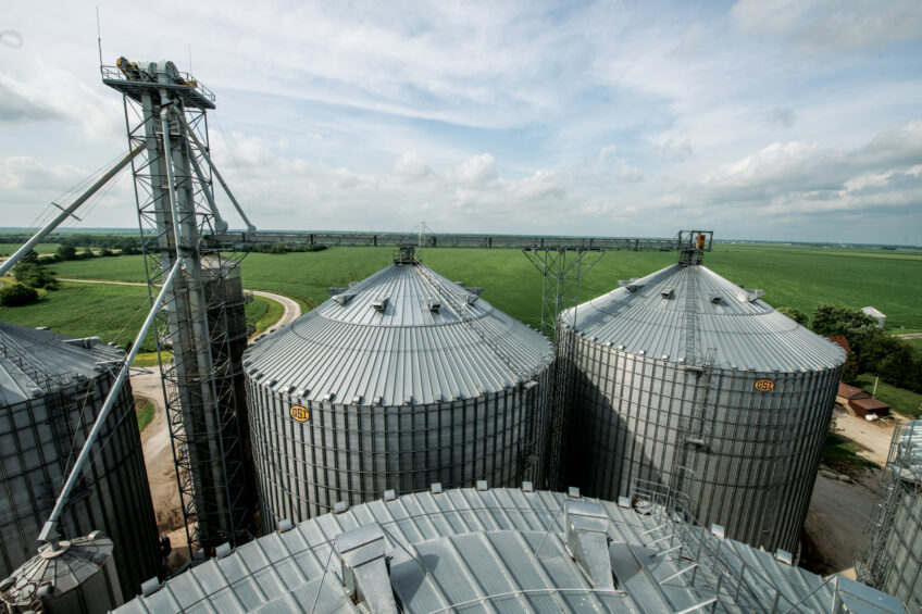 Agco sells grain division, focus on precision agriculture - Future Farming