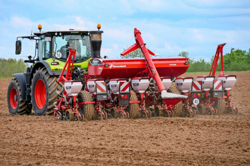 Spot application: ultra-precise fertilization during sowing