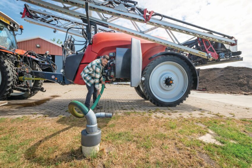 Even smaller farmers can save with a modern sprayer – if they have the ...
