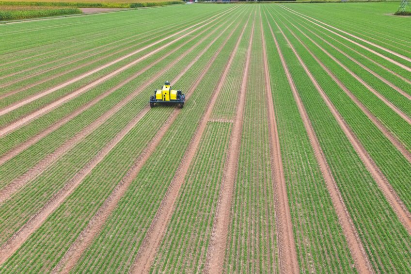 Weeds under control with handy autonomous Kilter spot sprayer