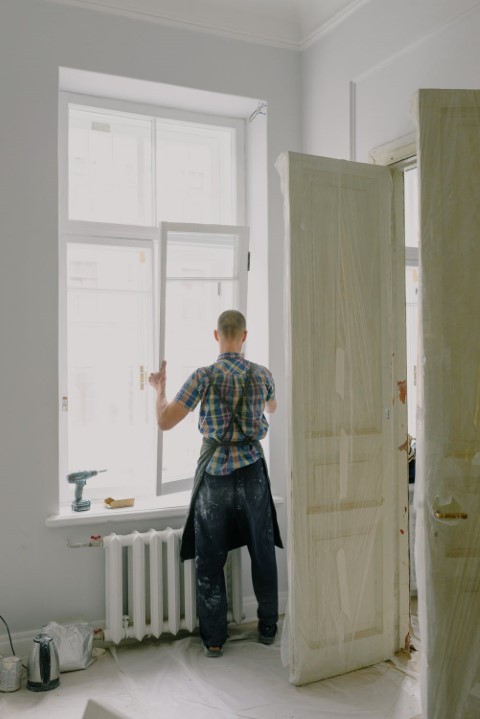 A Helpful Guide On The Installation Of Fire Doors | ID UK