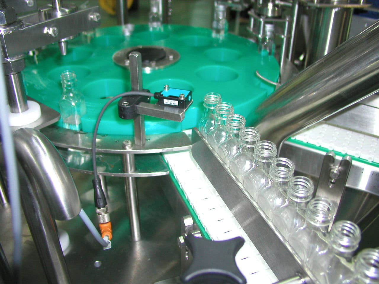 Rotary Bottle Filling Machine - Pure Packaging Solutions