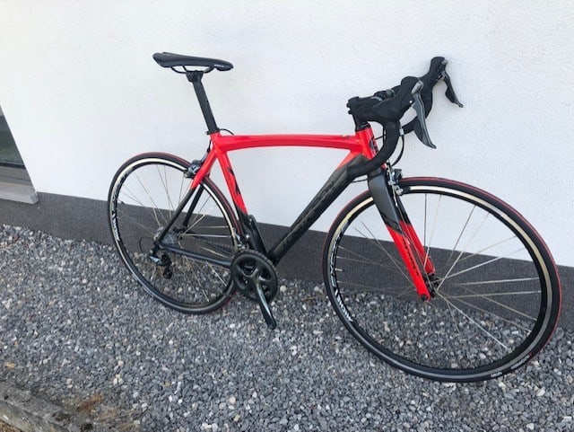 vélo route Thompson R 8400 2022 - VENDRE-SON-VELO.COM