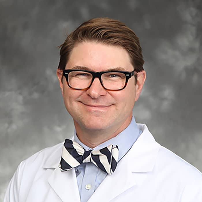 Plastic & Cosmetic Surgeon - Dr. Brandon Freeman - Bakersfield