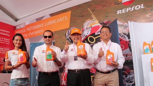 REPSOL LAUNCHES A NEW DESIGN FOR ITS RANGE OF MOTORCYCLE OIL