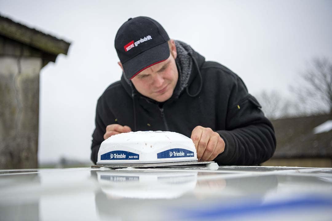 Seven GPS steering systems tested: Valtra leads the way, part 1 ...