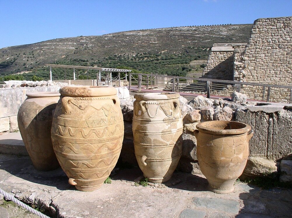 10 Ancient Cities in Greece Steeped in History and Mythology
