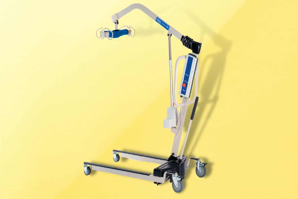 Invacare Reliant Plus 450 Powered Patient Lift Review - Best Mobility Aids