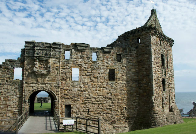 6 Haunted Castles in Scotland We Dare You to Visit