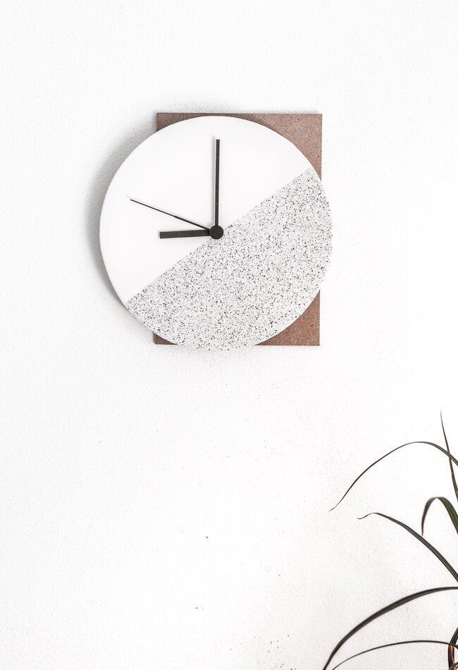 10 Beautiful DIY Wall Clocks