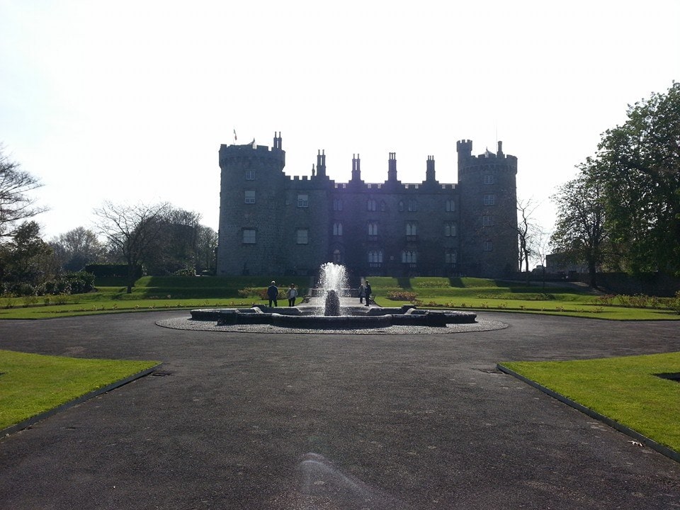 Roscrea Castle and the Rock of Cashel: Day 12 - Ireland 2014 - A Foggy Path
