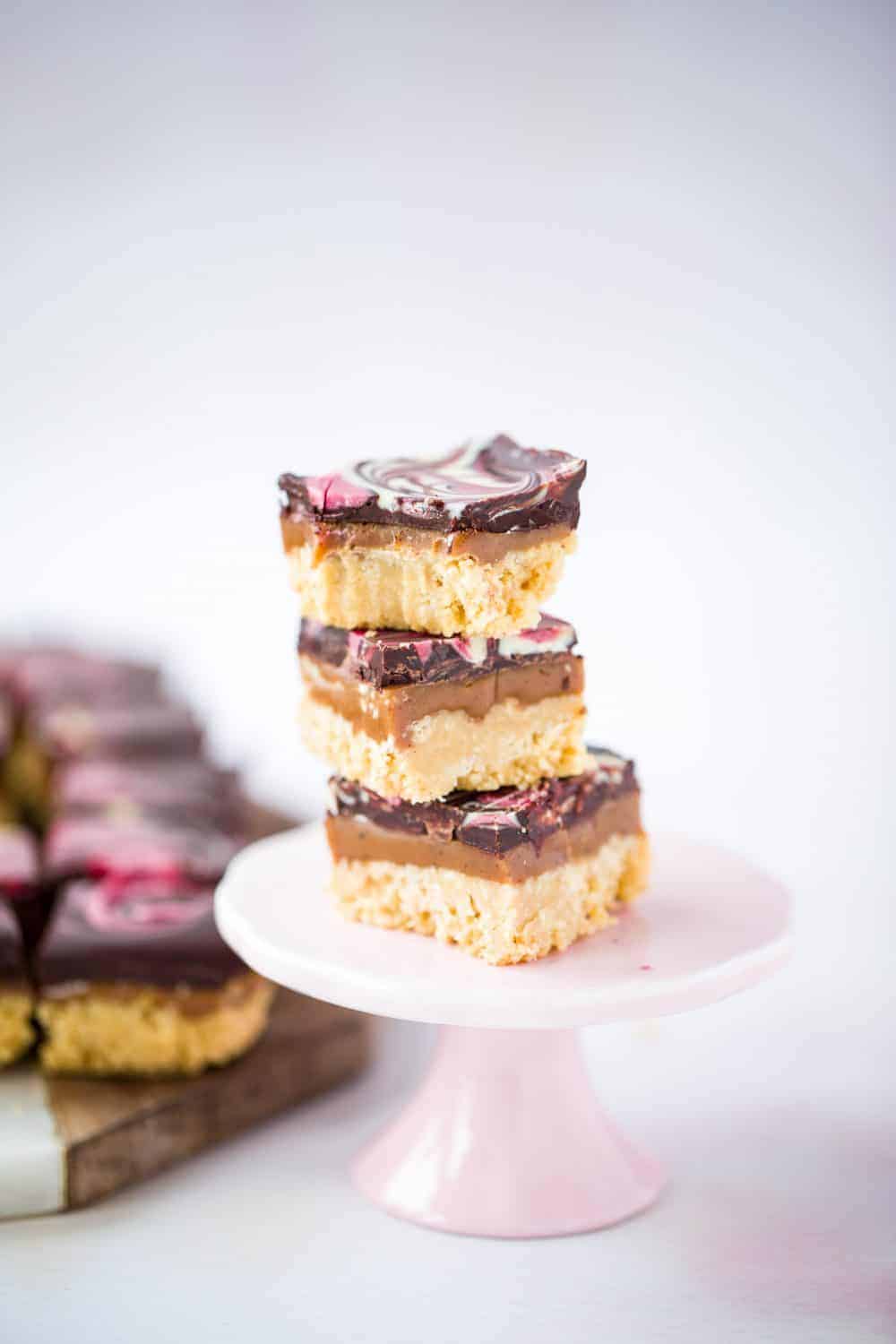 Millionaire Caramel Shortbread With Marbled Pink Chocolate