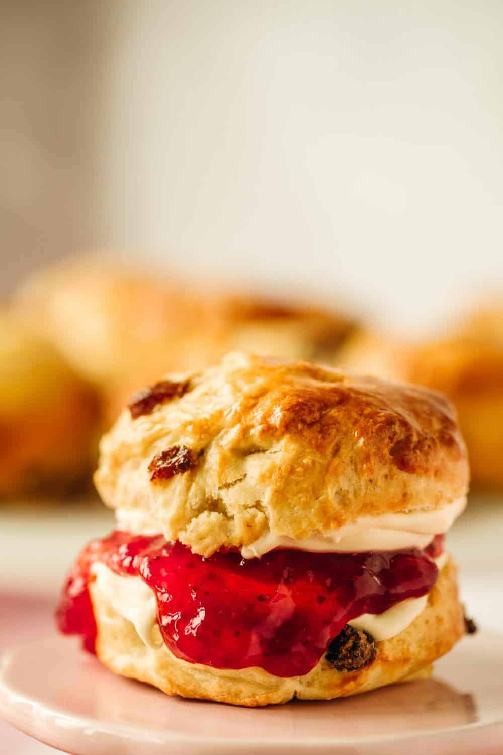 moist fruit scones