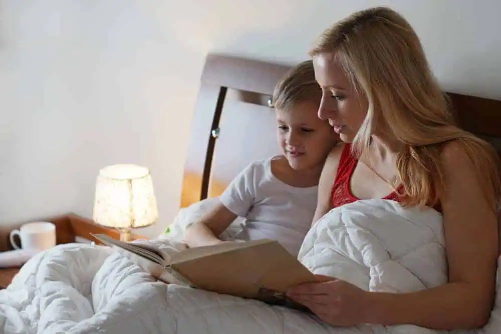 Why You Should Start Reading Bedtime Stories To Your Kids