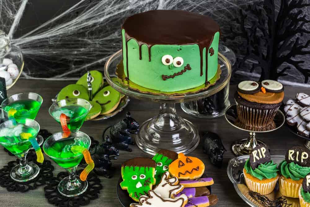 Create the Perfect Halloween Table: Spooky and Stylish Ideas!