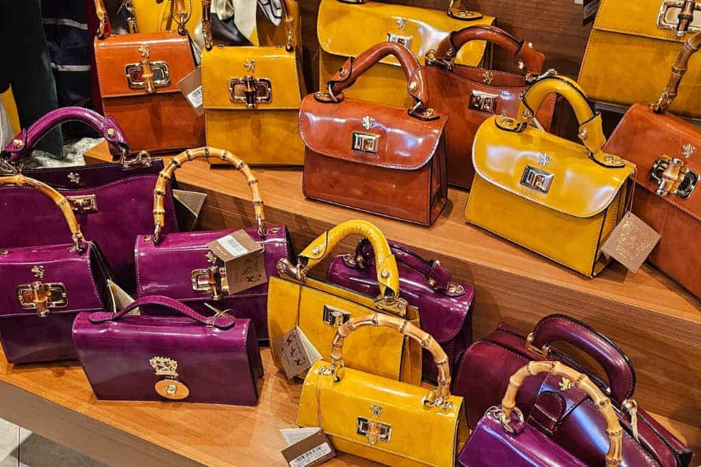Best Lake Como Souvenirs: Silk, Leather & Gifts Worth Buying in 2026