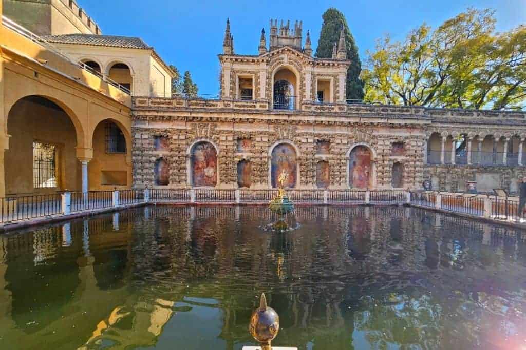 How to Visit Alcázar Seville Without Crowds (2025 Guide)