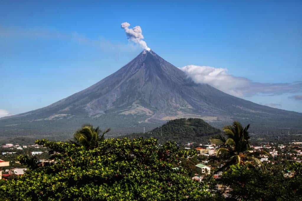 10 Best Things To Do In Legazpi Philippines - The Wanderlust Within
