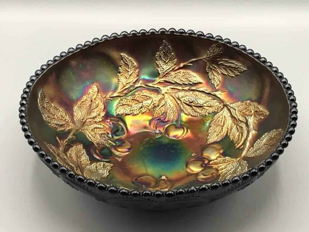 The Ultimate Guide to Carnival Glass: History, Value, and Expert Tips ...