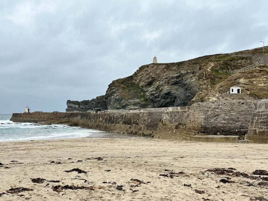 Portreath Beach Guide: Things To Do On Holiday - Cornwall Offers