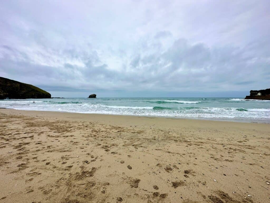 The Best Surfing Beaches in Cornwall - Cornwall Offers