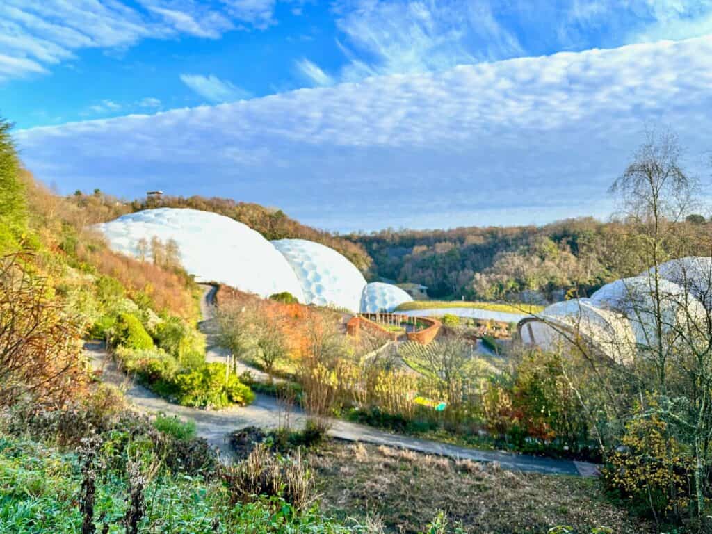 Christmas in Cornwall: Festive Magic on the Cornish Coast! - Cornwall ...