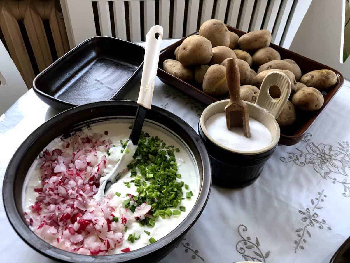 5-Minute Gzik Recipe! Traditional Polish Farmer's Cheese Dip