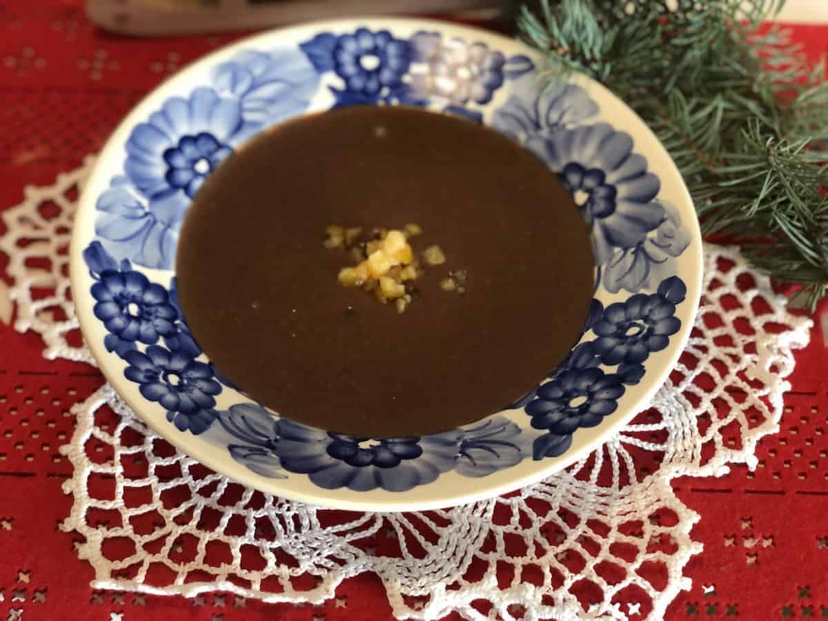 Moczka - Polish Christmas Gingerbread Soup Recipe - Polish Foodies