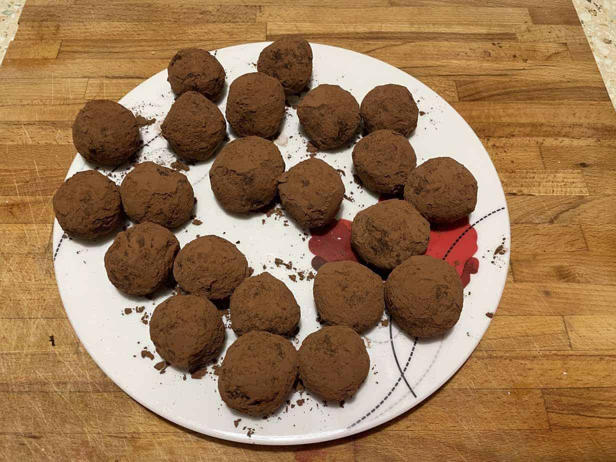 Bajaderki - Leftover Polish Cake Balls Recipe - Polish Foodies