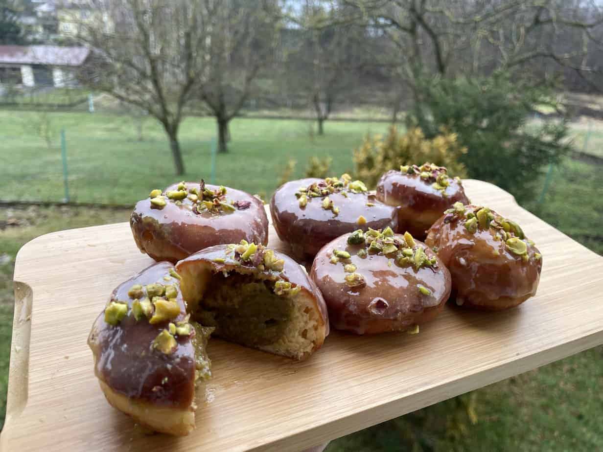 Pistachio Donuts Recipe - Pączki Pistacjowe - Polish Foodies