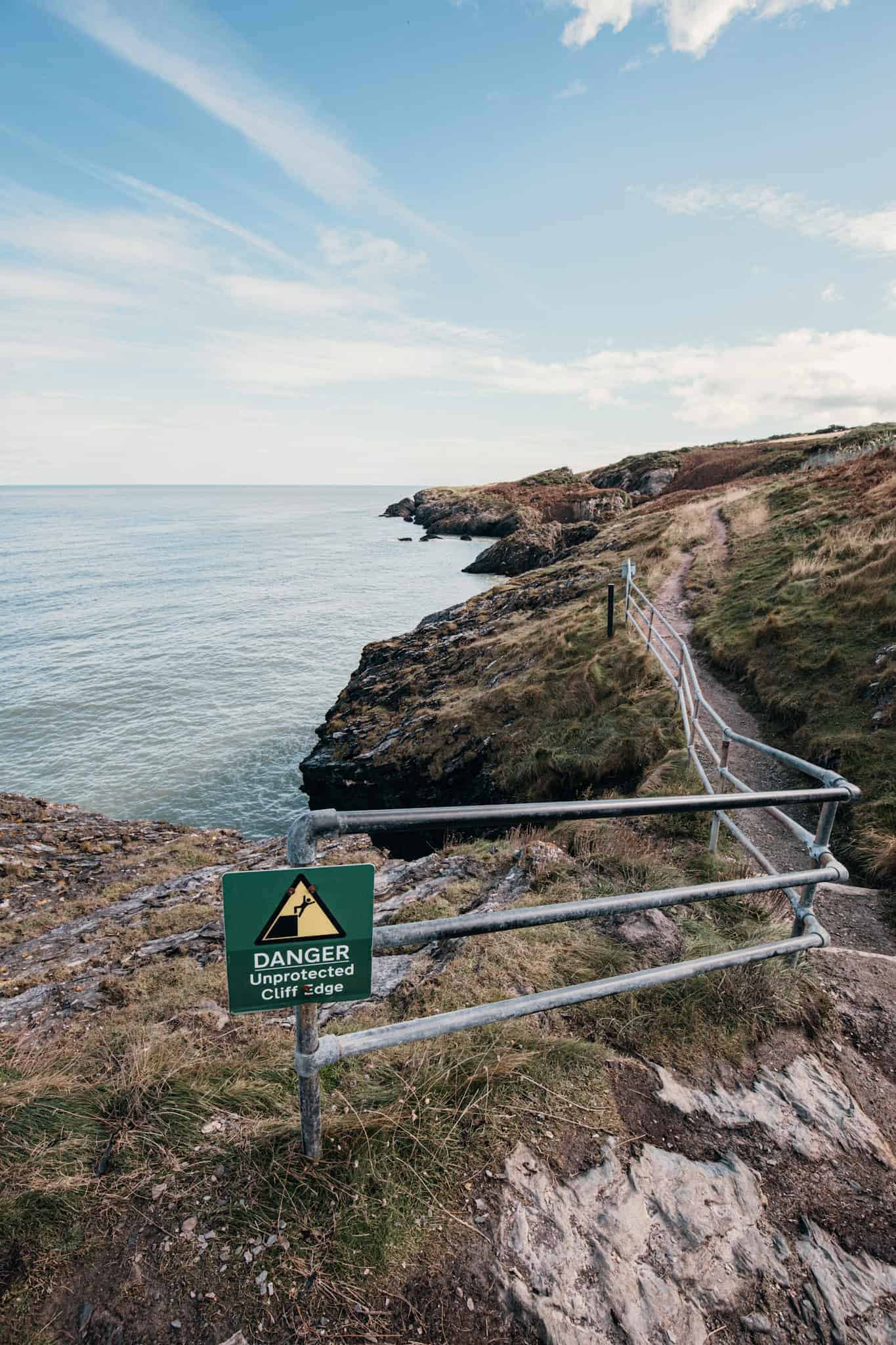 cliff edge walk