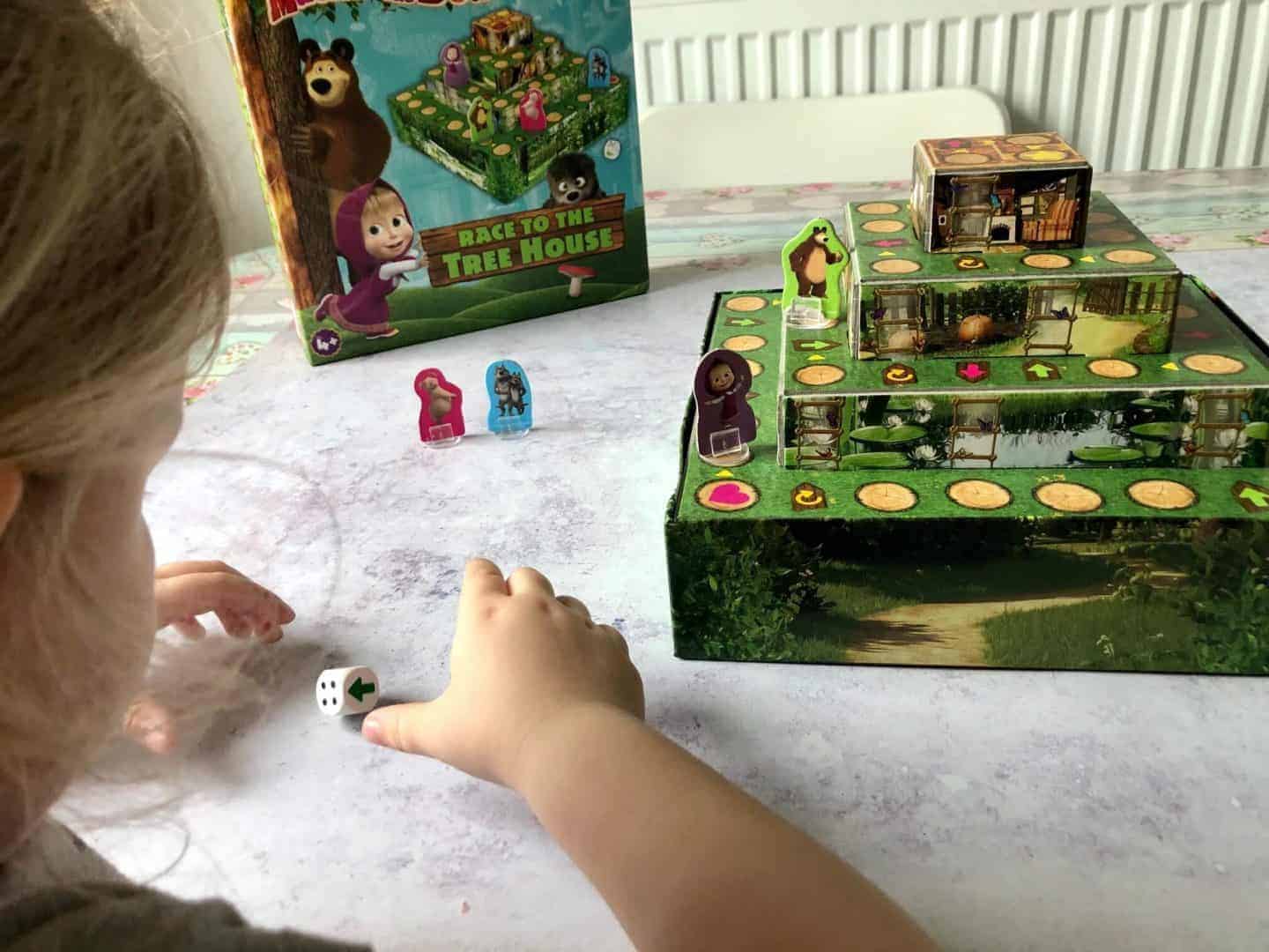 Masha and the Bear Race to the Treehouse Game Review
