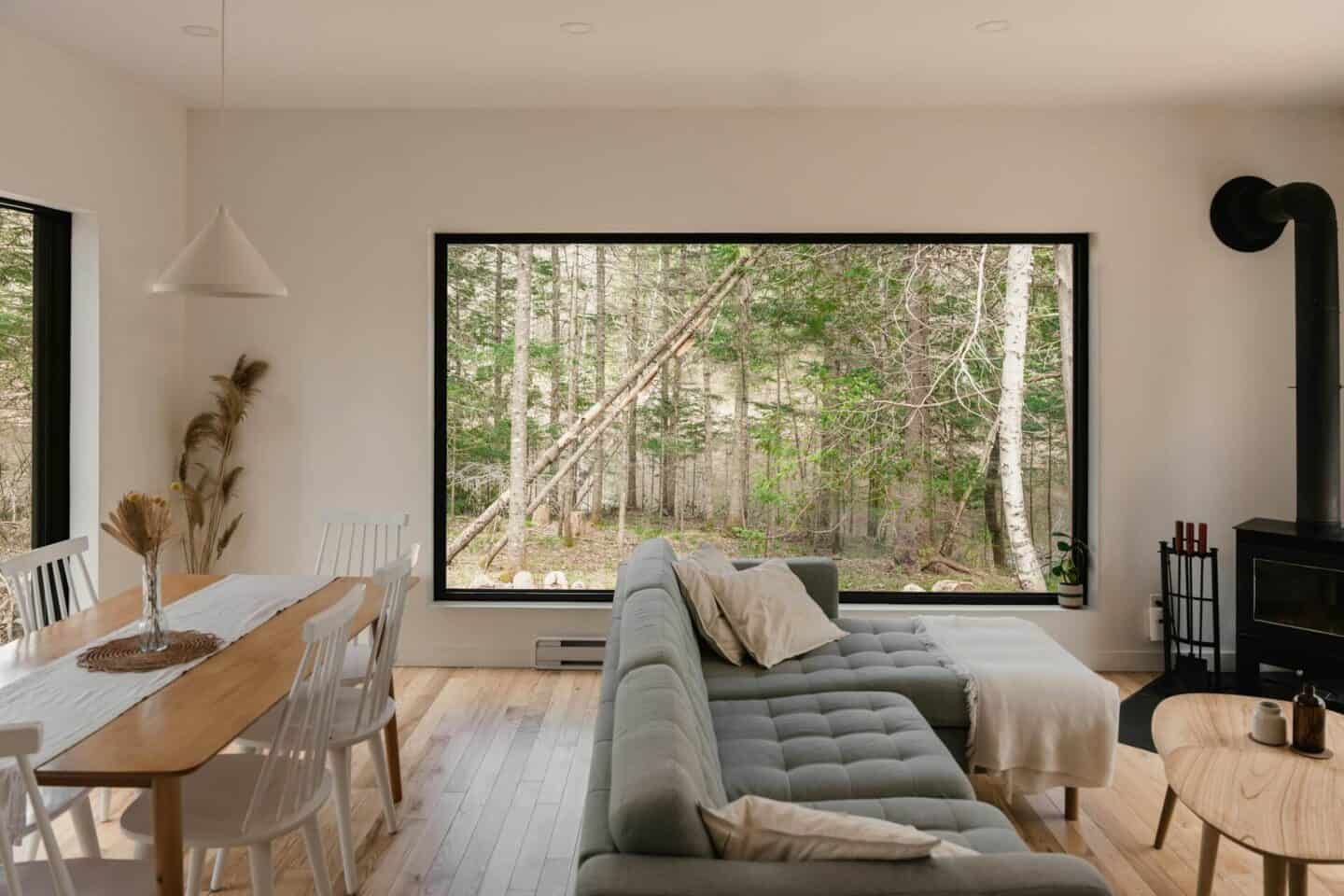 Top 5 Living Room Window Trends For Your Home in 2026 - Rachel Bustin