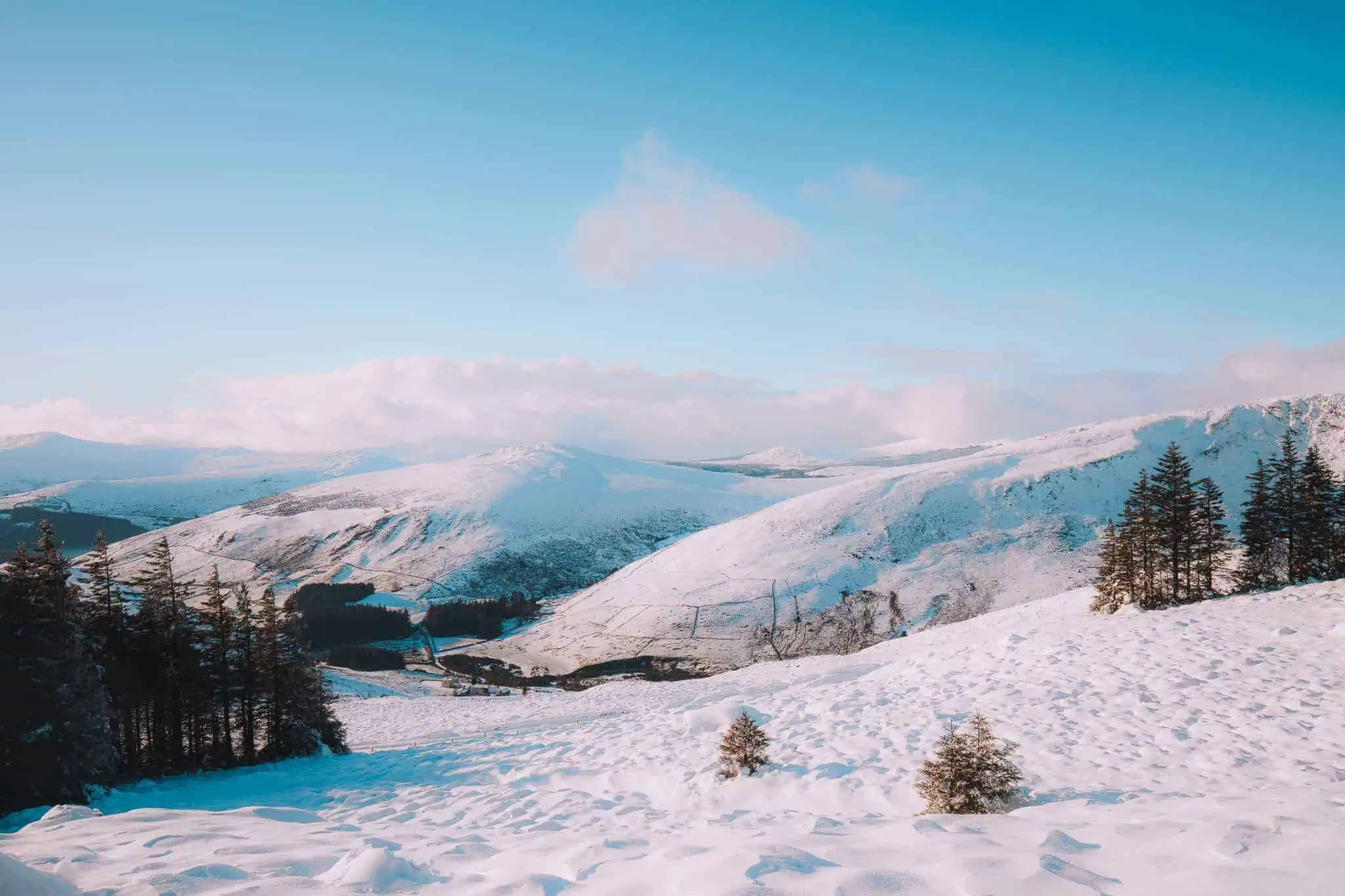 Does It Rain in Ireland All the Time? A Comprehensive Guide | Travel ...