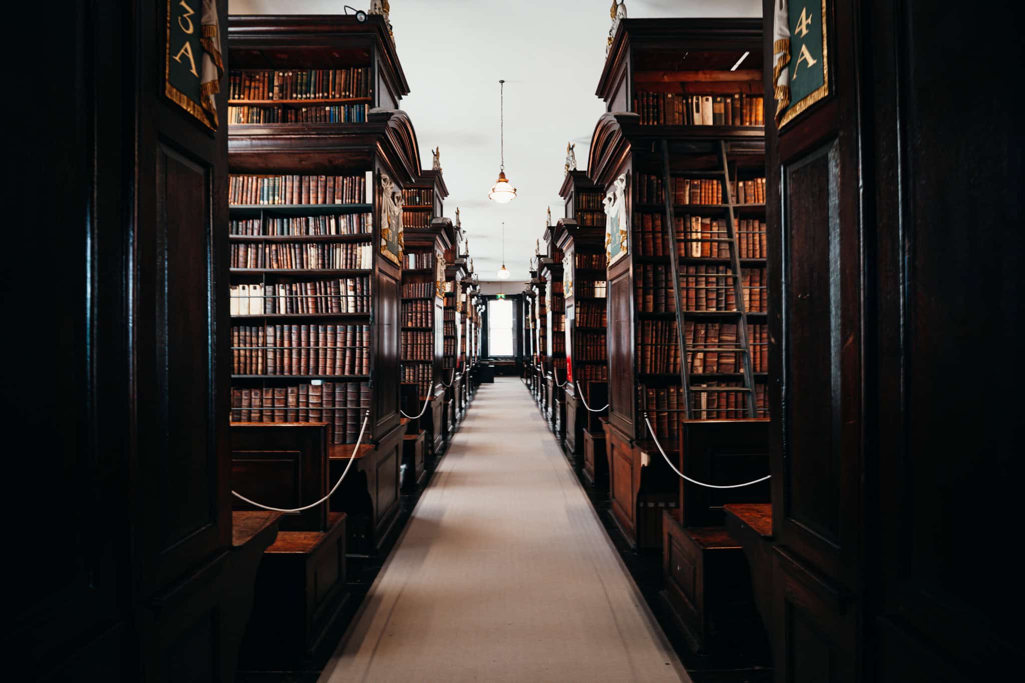 Visit Marsh’s Library: Ireland's Oldest Public Library | Travel Ireland ...