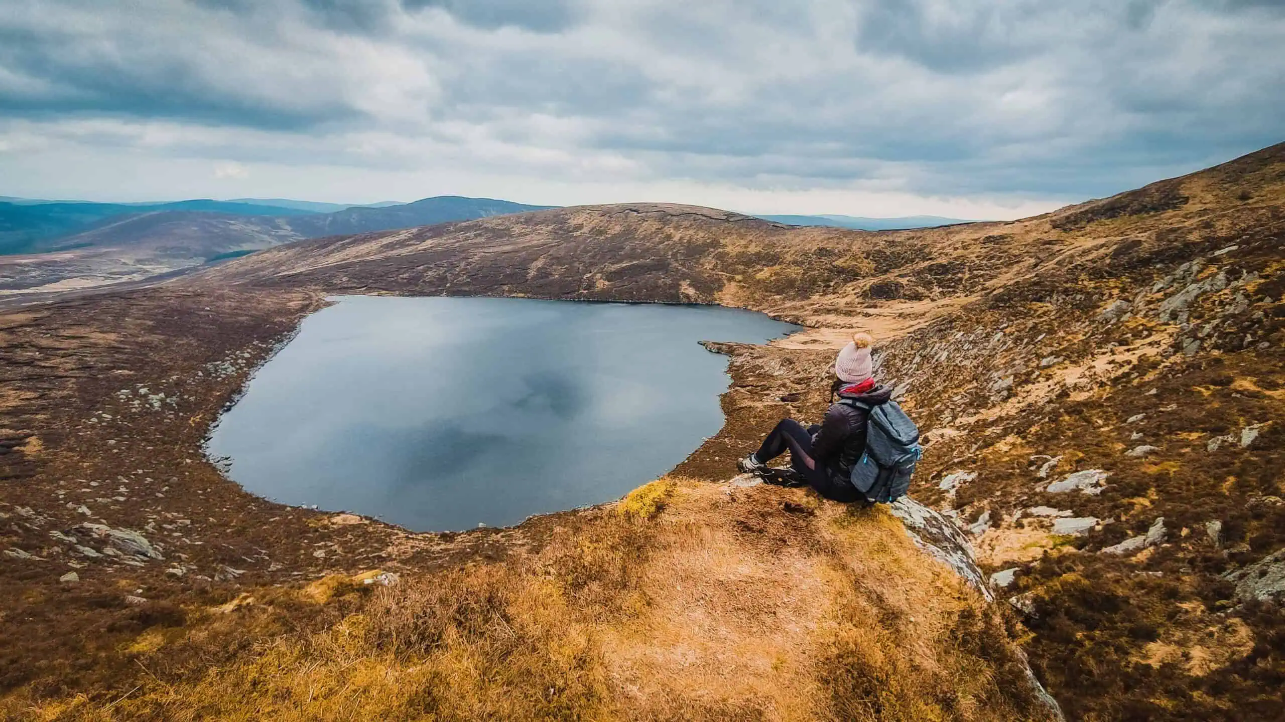 How to Hike Lough Ouler (Tonelagee) + Itineraries, Parking & Map