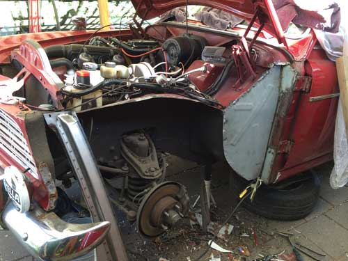 Nieuw binnenscherm en A-paneel linker voorkant Volvo 123GT