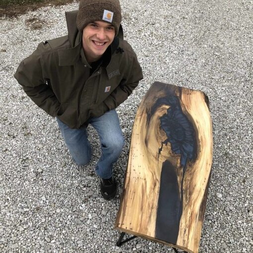 Custom made resin tables – Free Range Markets