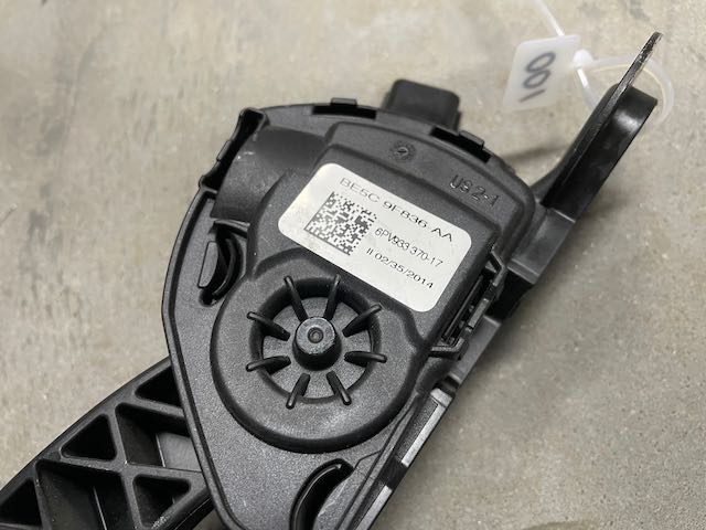 Tesla Model S or X throttle | accelerator pedal - EVcreate