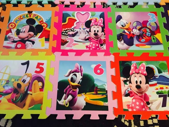 Mickey Mouse Clubhouse Playmat Review - Rachel Bustin