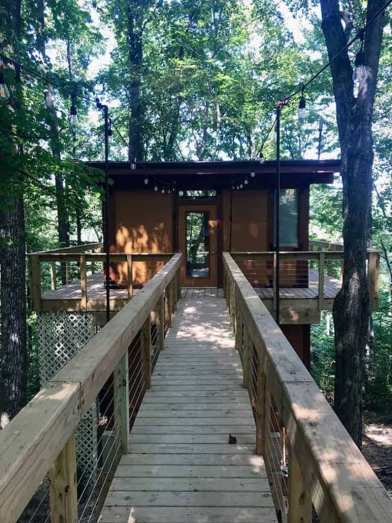 19 Best Ohio Treehouse Rentals: Top 2024 Picks - The Wanderlust Within