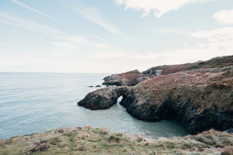How to Hike Lough Ouler (Tonelagee) + Itineraries, Parking & Map