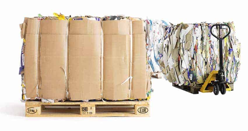 Verticale balenpers voor karton, papier en plastics