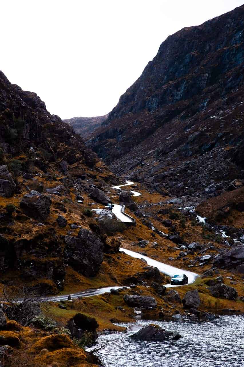 Renting a car in Ireland, all you need to know | Travel Ireland Today