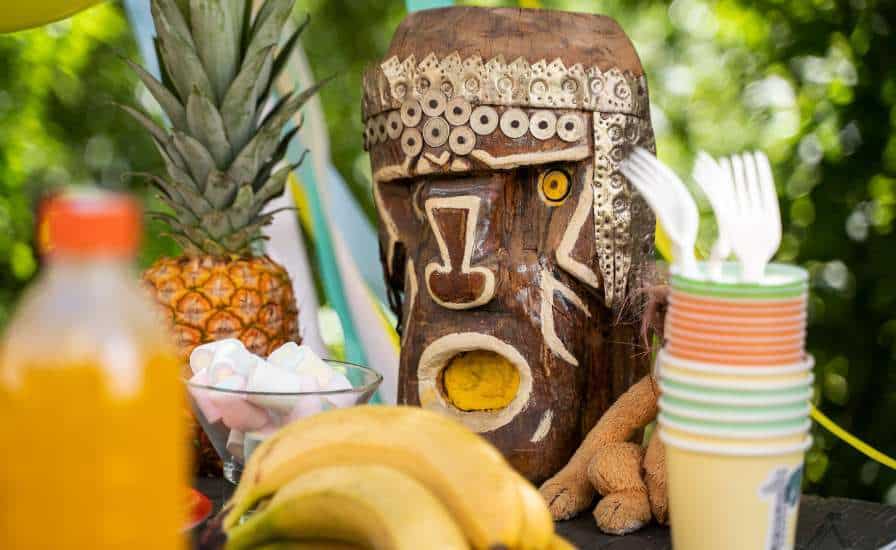 Bring Hawaii Home: Creative Ideas for Your Hawaiian Party